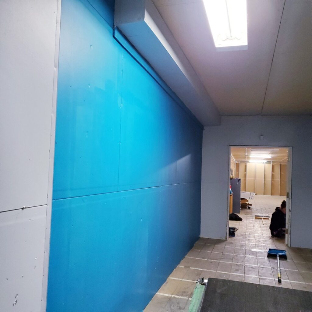 Heated Storage Units Facility in Kamloops | Ezzzy Moving